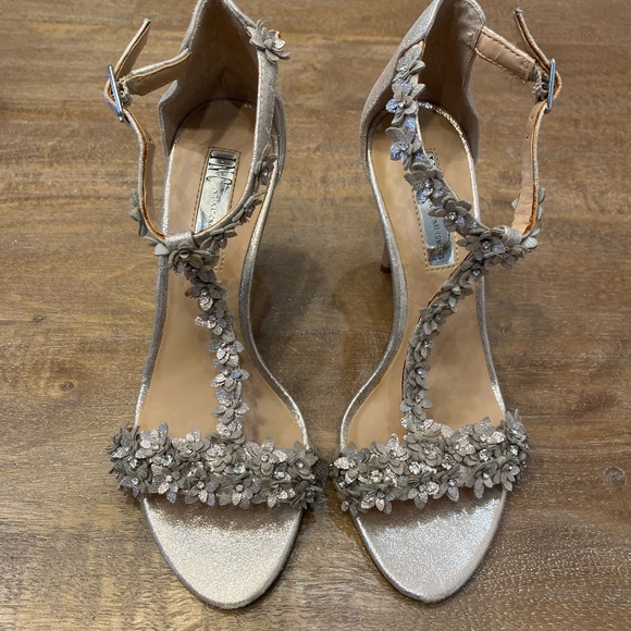 INC International Concepts | Shoes | Gold Champagne Metallic Inc Heels ...